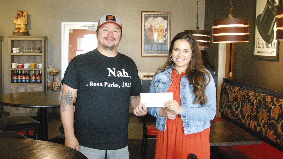 Minot man sells cupcakes to help kids buy books | News, Sports, Jobs ...